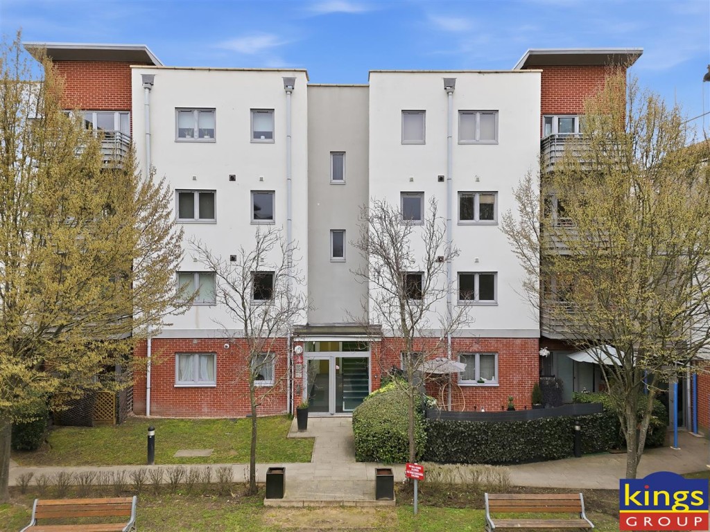 Hawker Place, London, 2 bedroom, Flat - Purpose Built